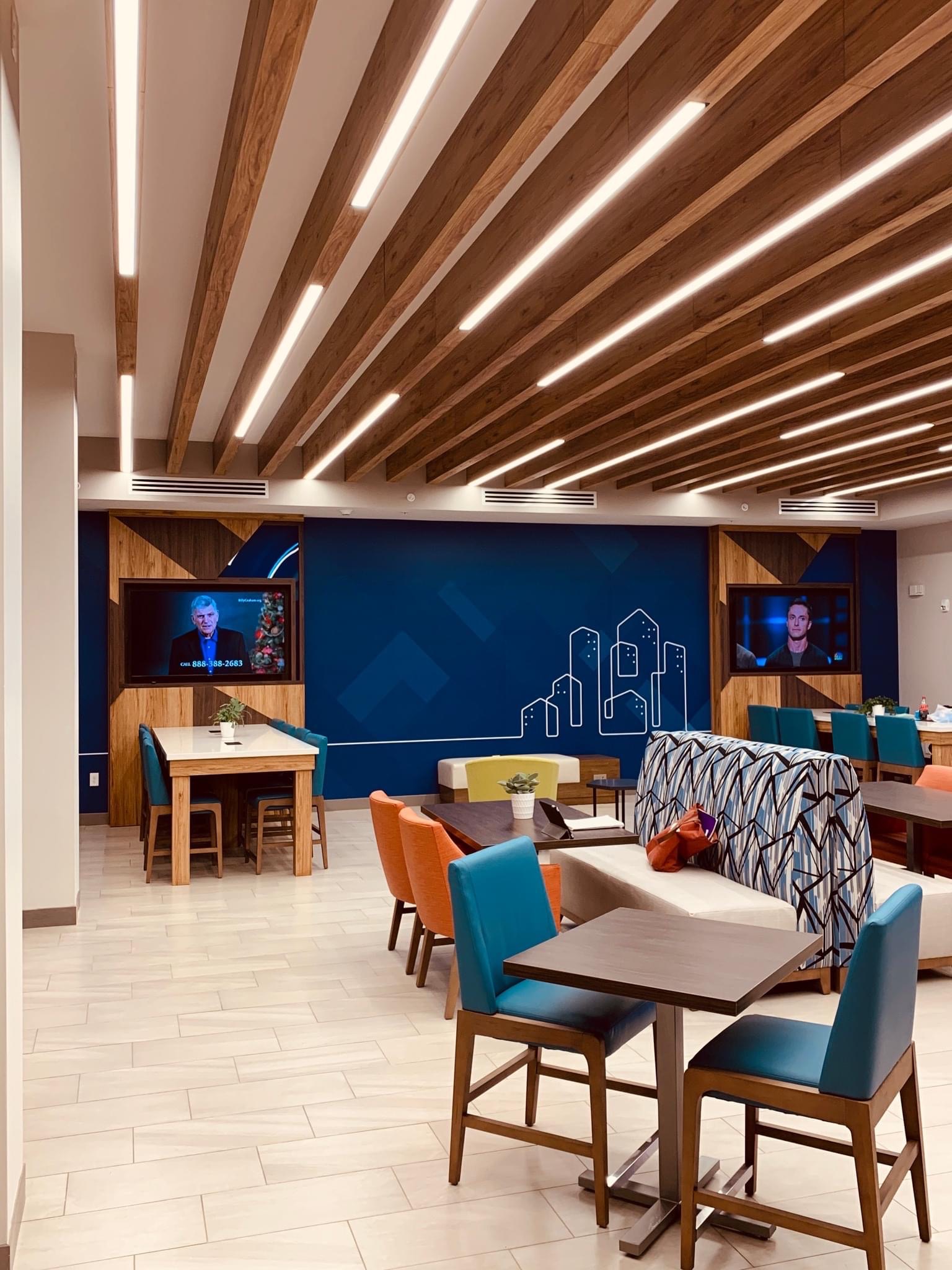 Holiday Inn Express McCalla, AL – Commercial Interior Design, TX ...